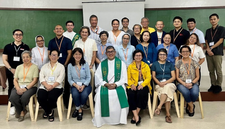 Retreat-giving and spiritual direction in the Ignatian tradition ...